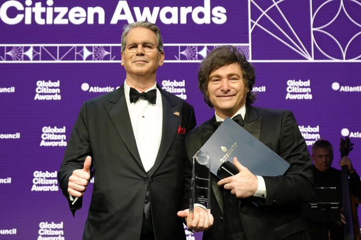 Scott Bessent, titular del Tesoro de USA, dedica tantos posteos a ...