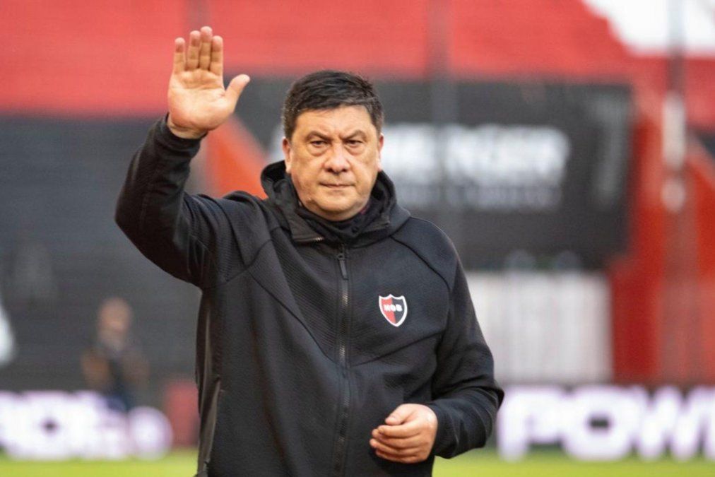 Polémica en PSG vs. FC Barcelona: Acusan de racismo al Mono Burgos