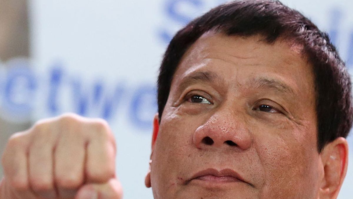 Duterte decreta ley marcial en el sur para luchar contra grupo afiliado ...