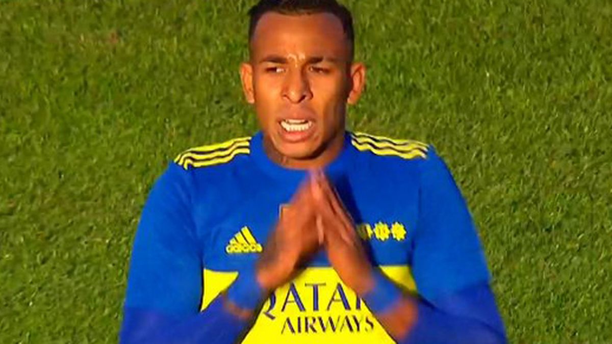 Boca pasó a 8avos con Villa al borde de la cárcel