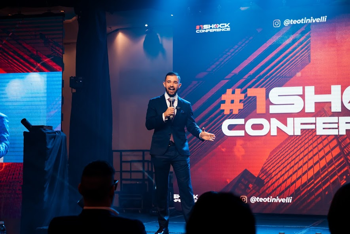 Quién es Tino Mossu, el joven del conurbano que hoy es líder en ...