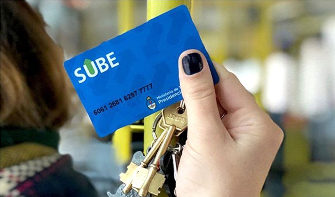 Cómo pagar la tarjeta SUBE con QR en el subte