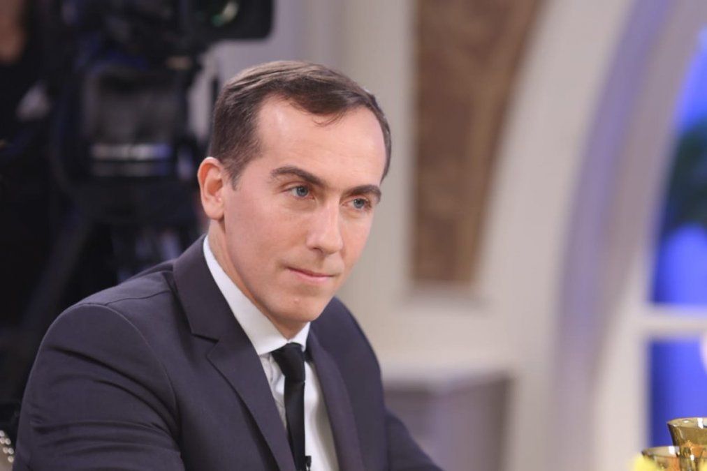 Escándalo en la mesa de Mirtha Legrand: Elisa Carrió, Alconada Mon y La ...