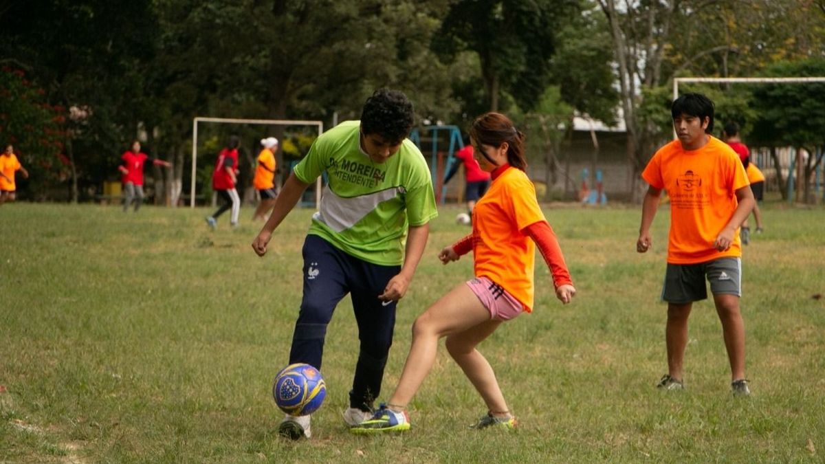 La AFA aprobaría el fútbol mixto