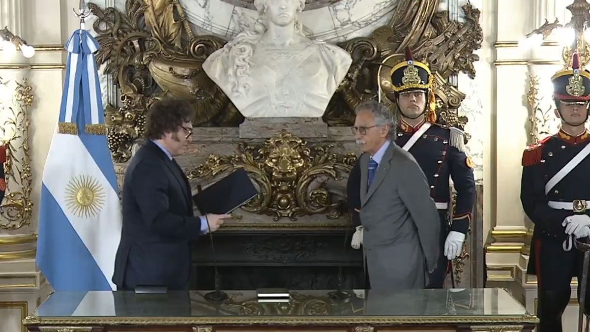 Juró Mario Lugones como nuevo ministro de Salud