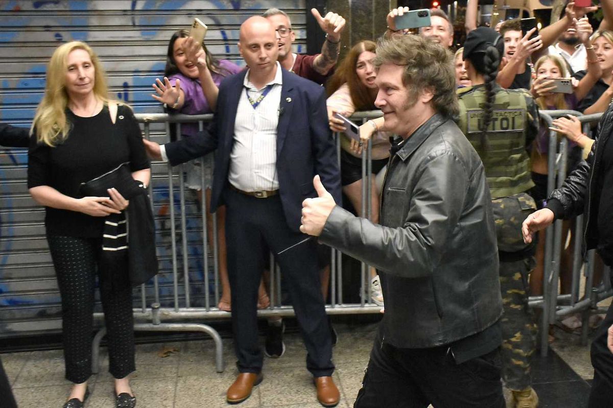 Javier Milei, Maxi Pullaro y Estamos tocando el fondo ...