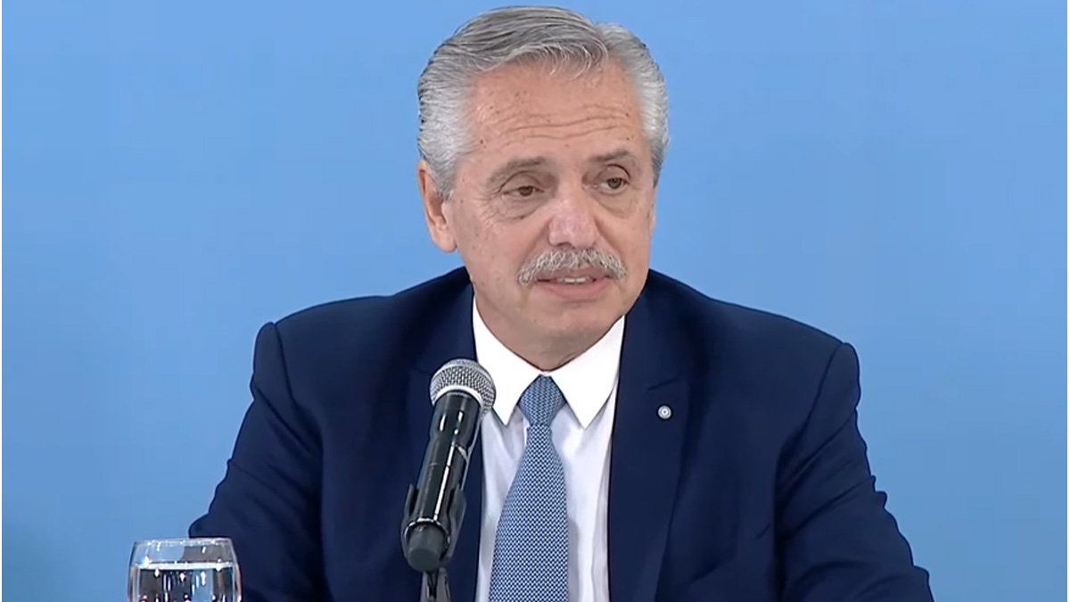 Alberto Fernández: Silencio ante barullo interno, lanzado contra JxC
