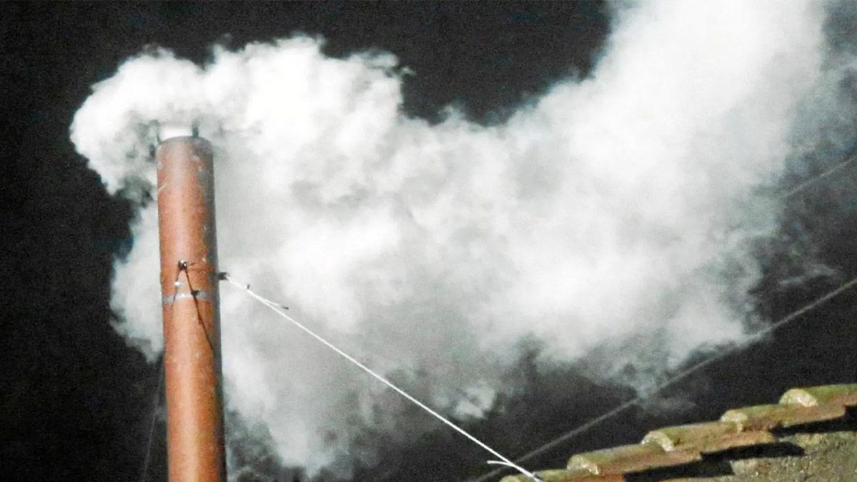 Fumata blanca LLA con el Macri bueno; empanadas, cuestión de Estado