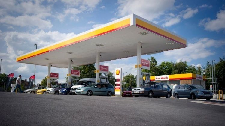 Shell subió un 37% el precio de la nafta