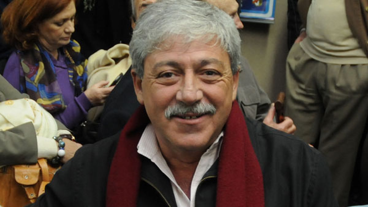 Tras la foto con Scioli, a Buzzi le dicen traidor