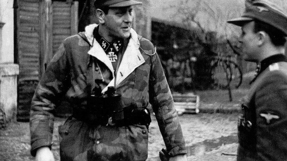 A Perón y Evita los custodió el comando preferido de Hitler