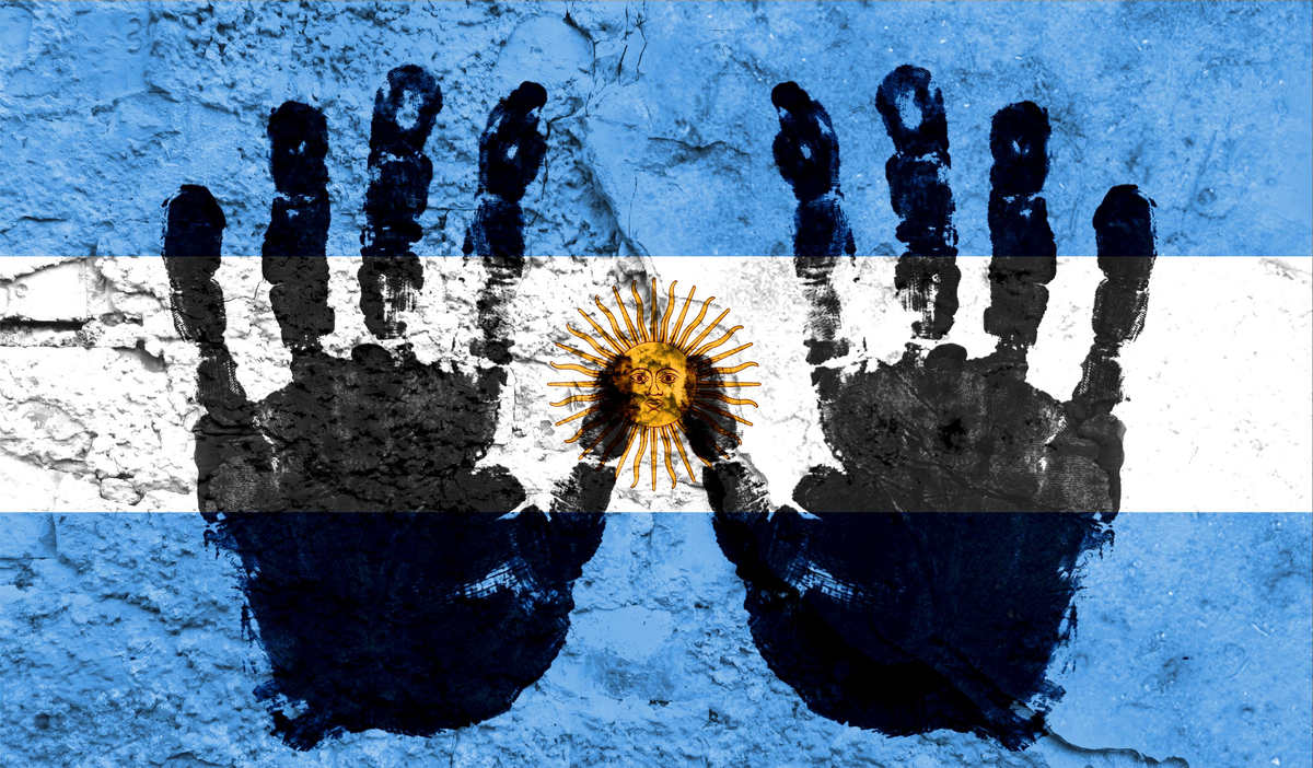 El 63% de los argentinos cree en la corrupción política