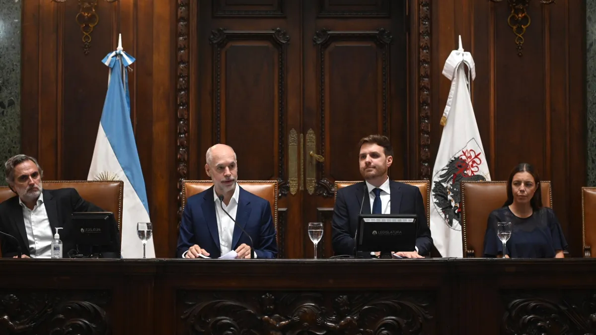 Horacio Rodríguez Larreta: el Presidente vive en otro país