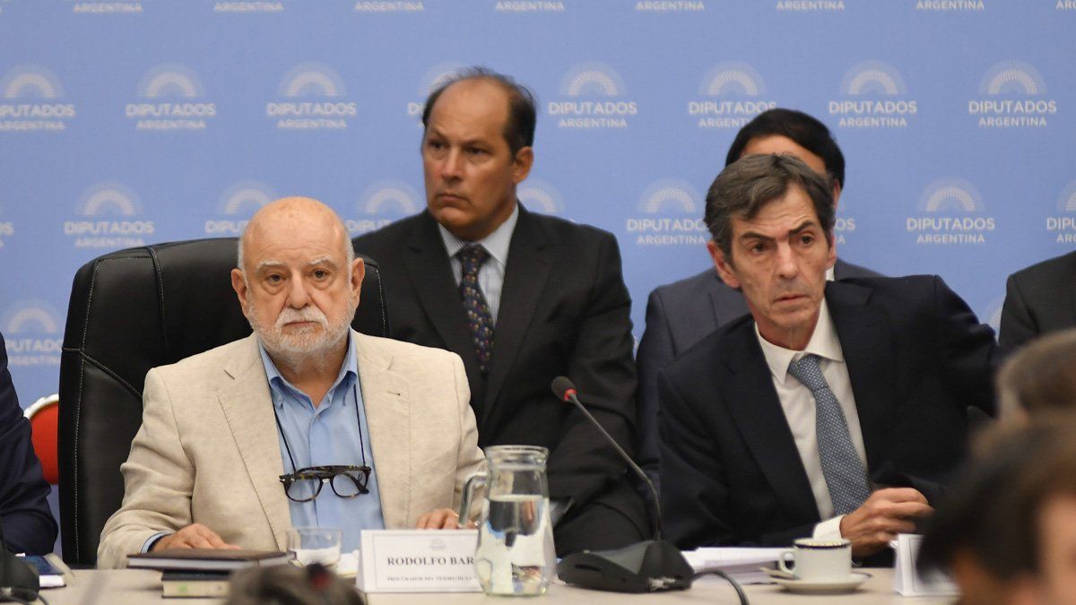 Rodolfo Barra: Si hay crisis económica, no habrá Constitución vigente