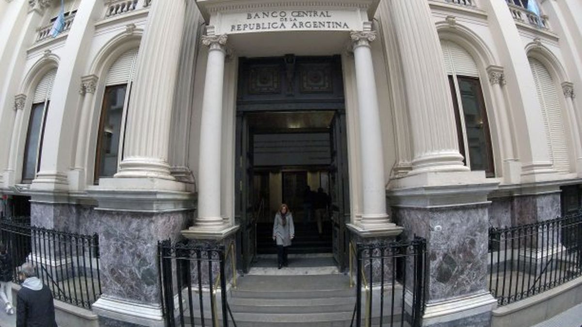 Los 3 factores de riesgo que el BCRA advierte sobre el sistema financiero