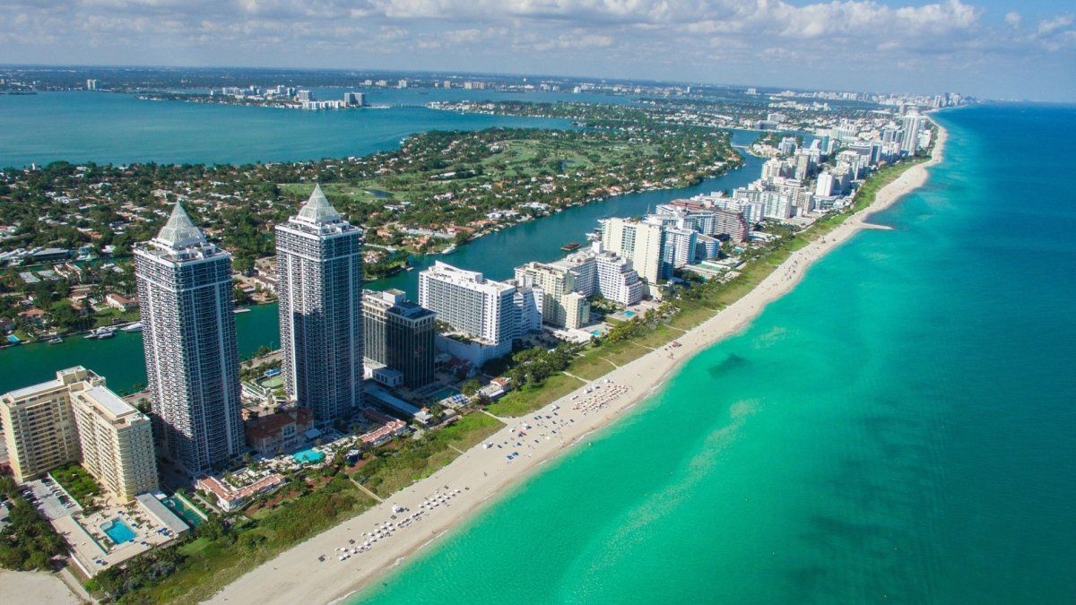 La low cost que comenzó a volar a Miami: Precios muy baratos