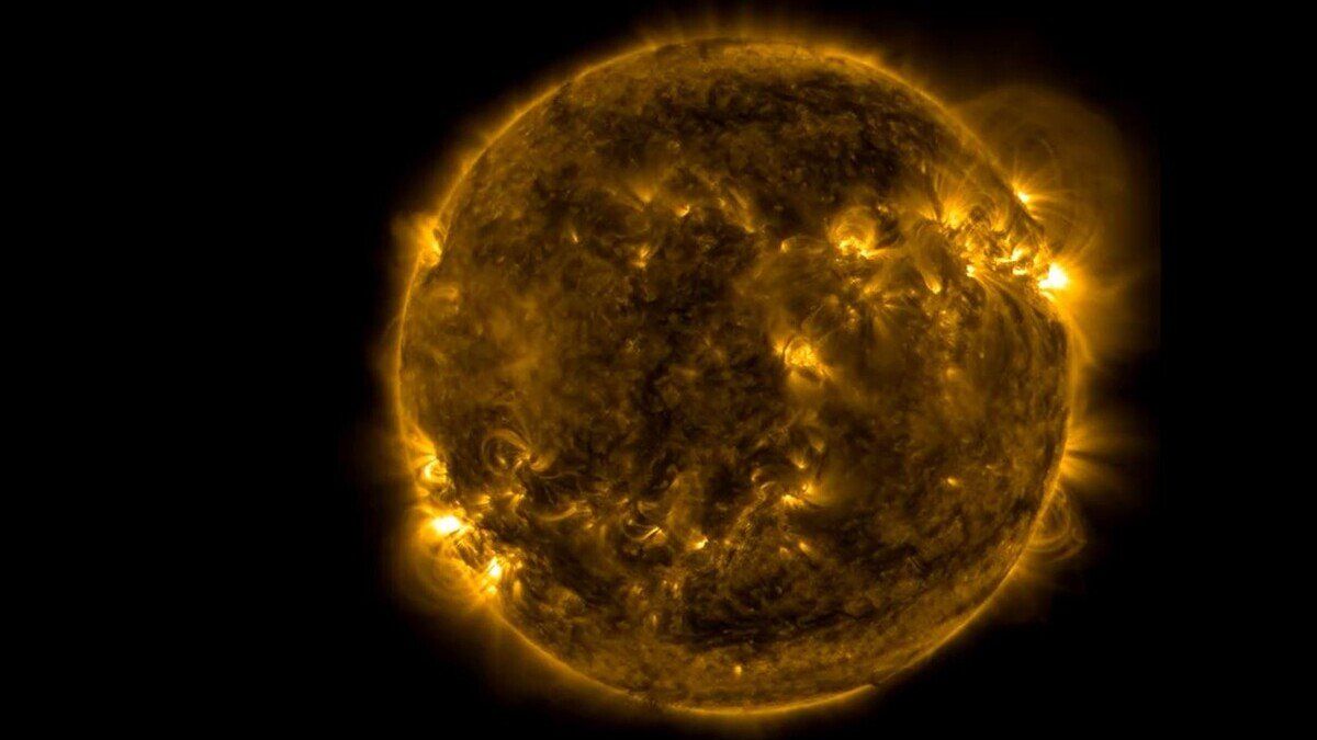 Video: El Sol se rompió y brotó plasma de su superficie
