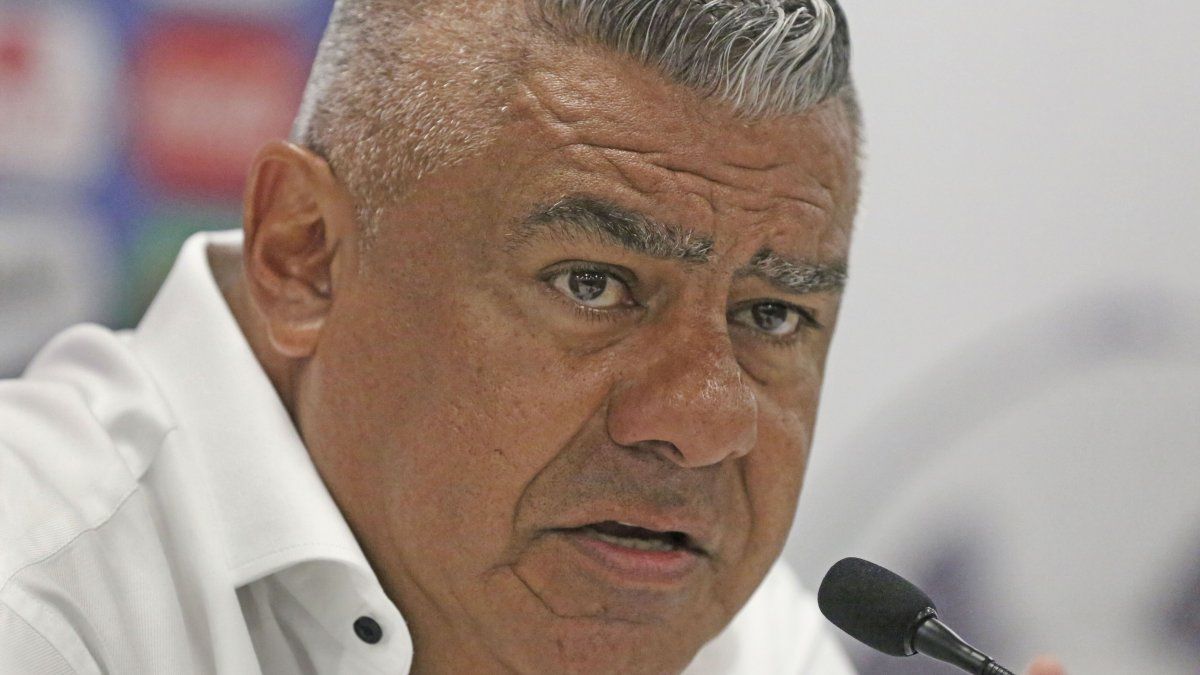 Arde Talleres contra Chiqui Tapia: ensordecedor grito del estadio al ...