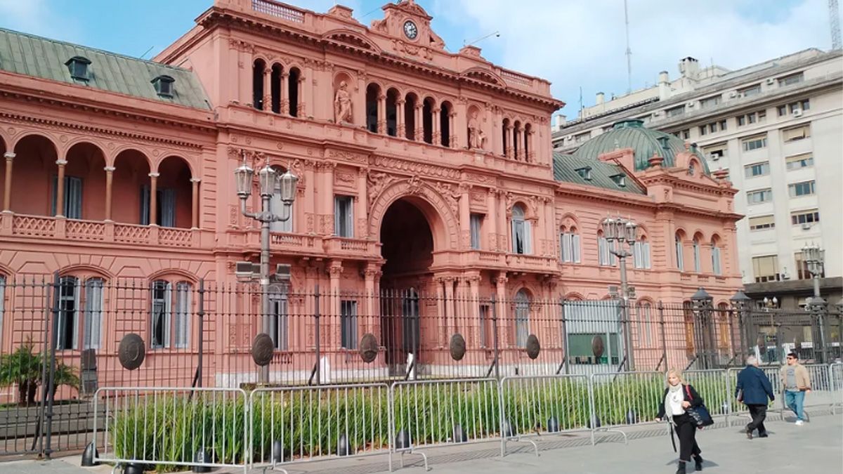 Un ex libertario se presentó en Casa Rosada y pidió la intervención de ...
