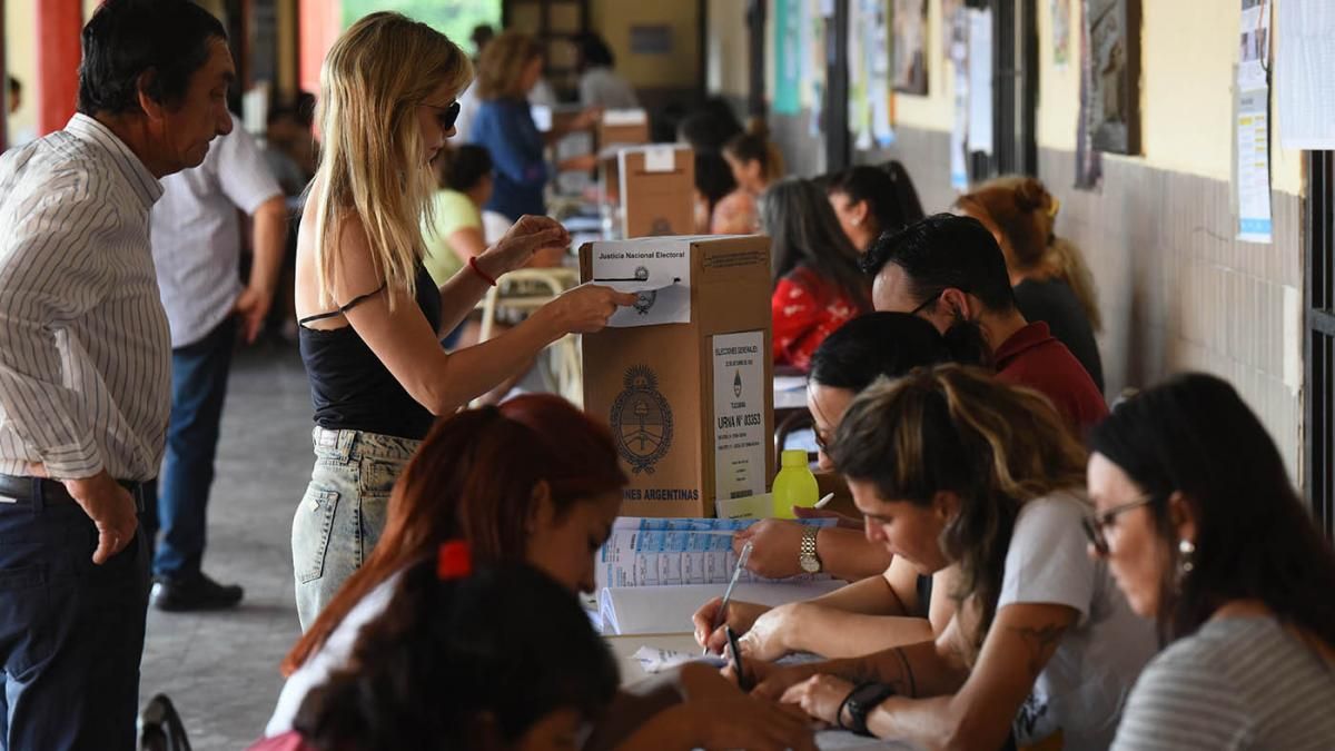 ¡No va más!: Final del sufragio y votó 74%, en 2019 fue 80%