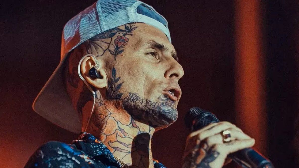 El cantante de Ke Personajes habló después de la pelea