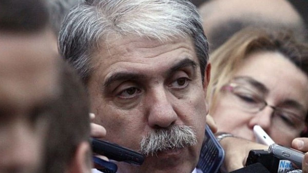 Aníbal F. y la furia del Gobierno con la UTA: Hubiera trabajado el 95% ...
