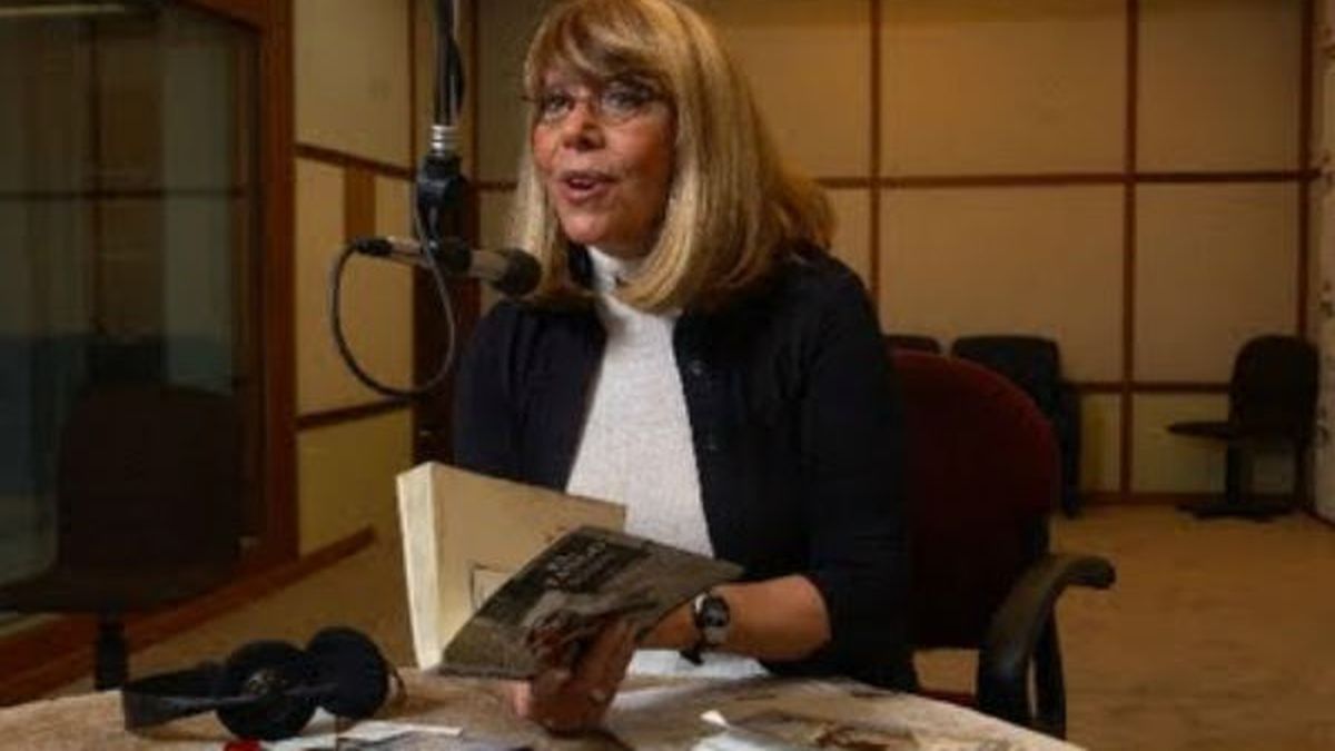 Nora Perlé y el saludo de sus amigos en Radio Mitre