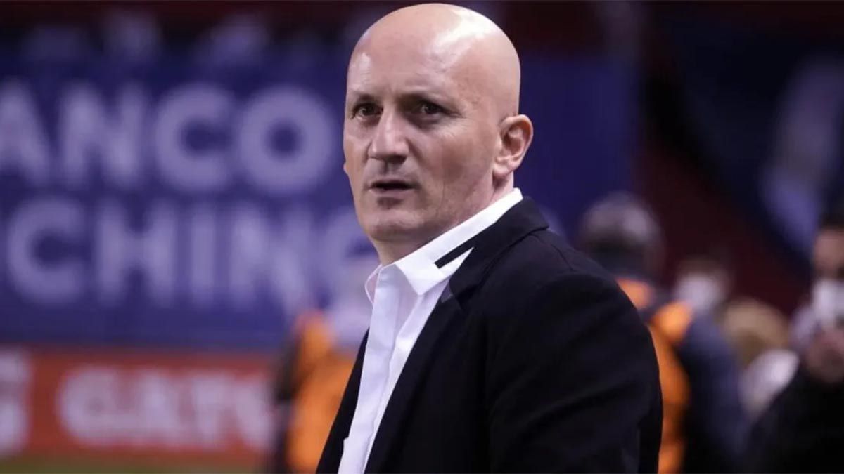 Independiente a la deriva: Fabián Doman huyó y no hay DT