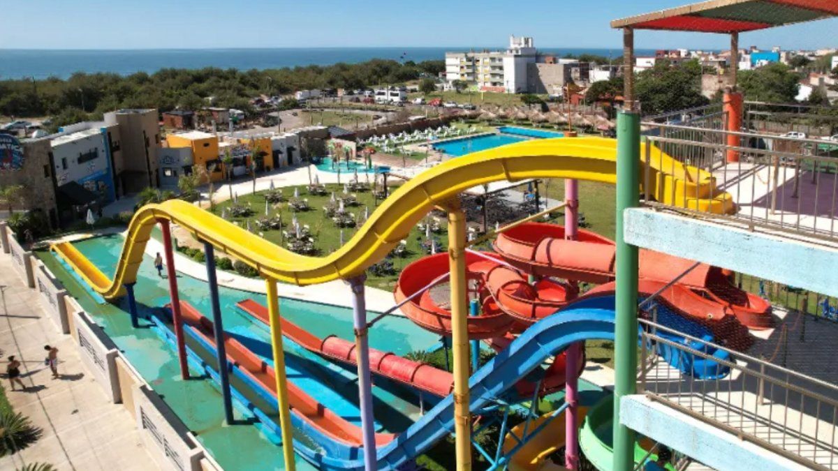 El parque acuático más espectacular que todos eligen este verano