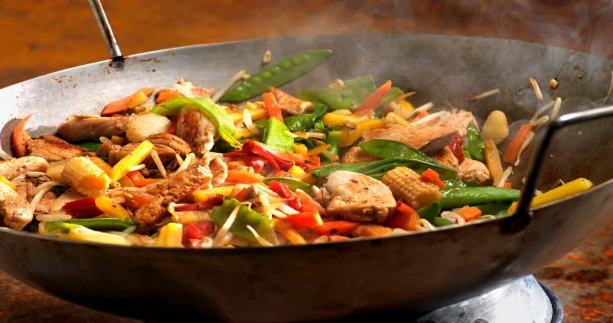 2 recetas económicas con pollo para cocinar y sorpender