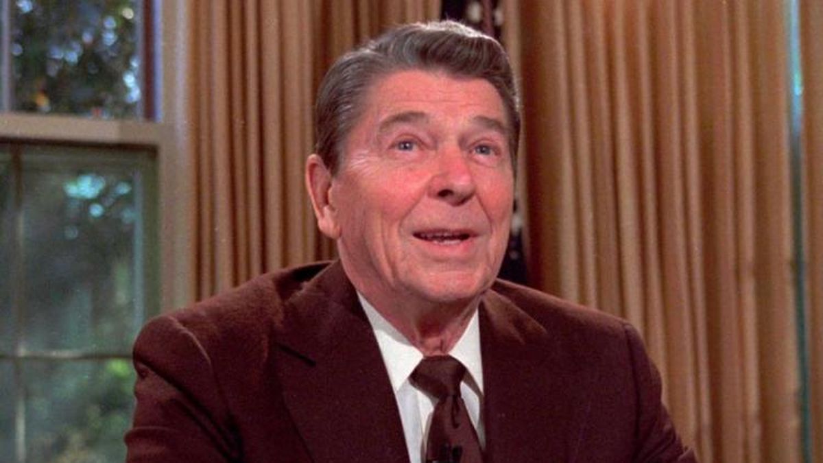 Publican conversación con Nixon en la que Reagan llama monos a ...