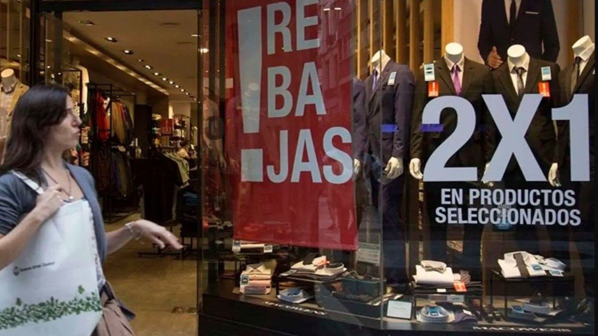 Rosario bajo efecto pinza: Menos ventas, más deudas y un panorama ...