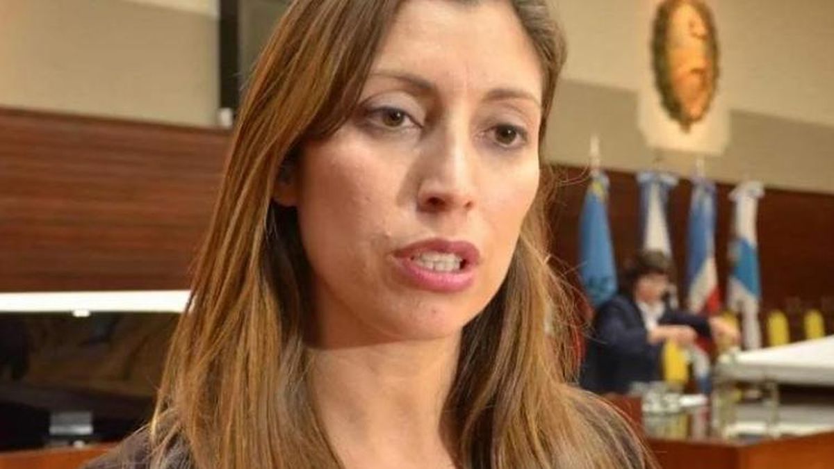 Guerra de encuestas en La Rioja: La joven Florencia López desafía al ...