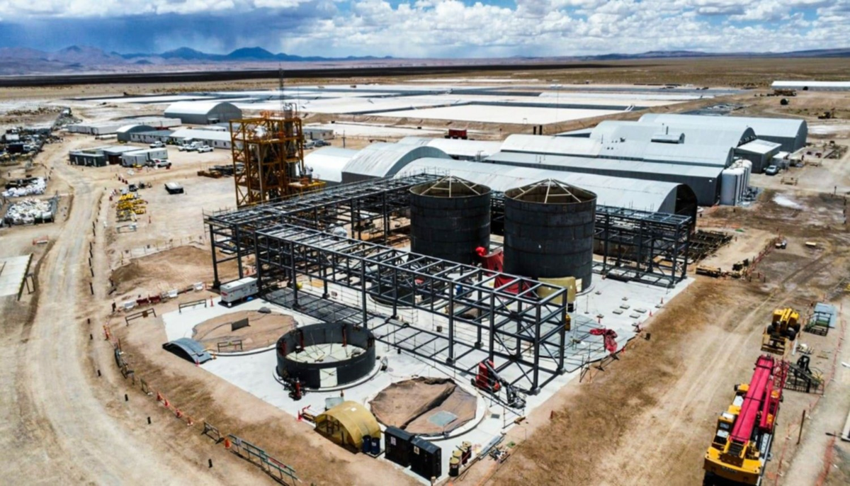 Rio Tinto analiza comprar Arcadium Lithium, el productor N.º 1 de litio en Argentina