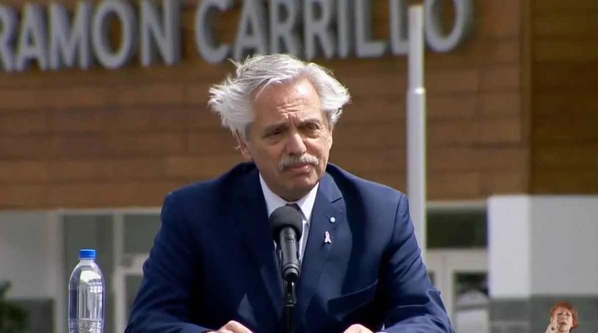 Con Carrió, Leopoldo Bruglia vs. Alberto por $40 millones