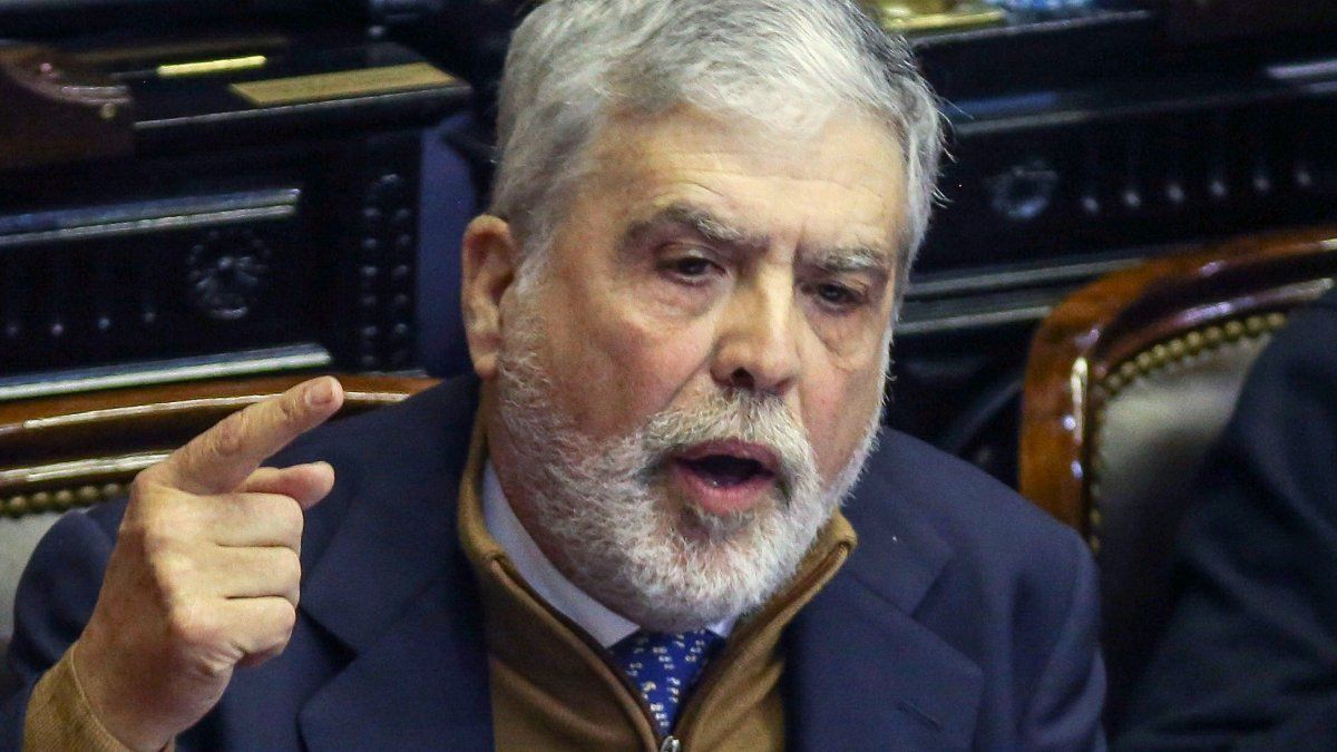 Reapareció Julio De Vido, tras su absolución, y defendió a CFK: Somos ...