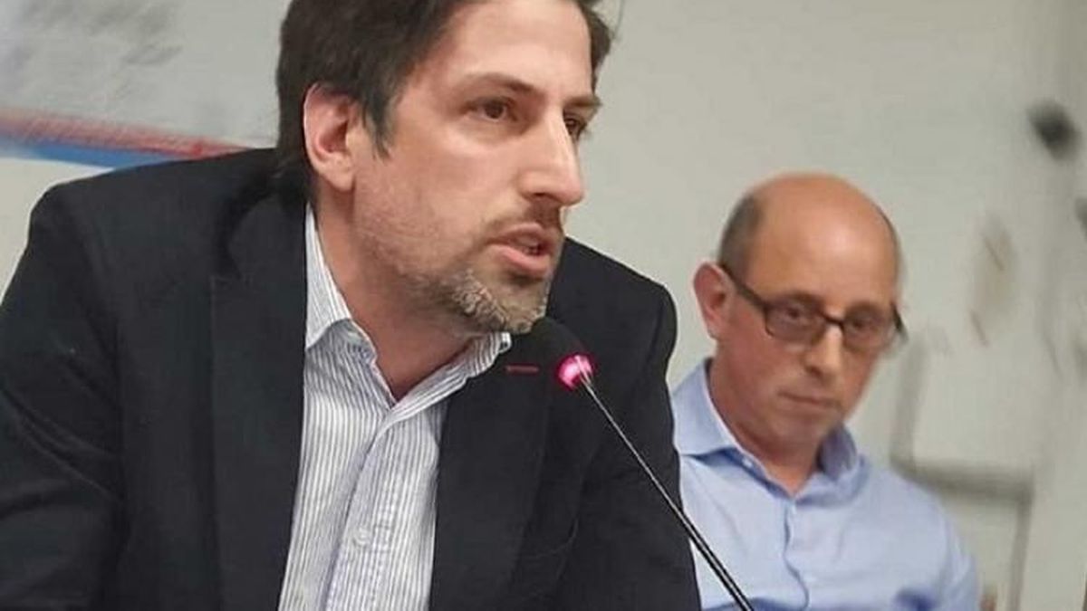 Trotta adelantó que podrían volver las clases en ciertas provincias