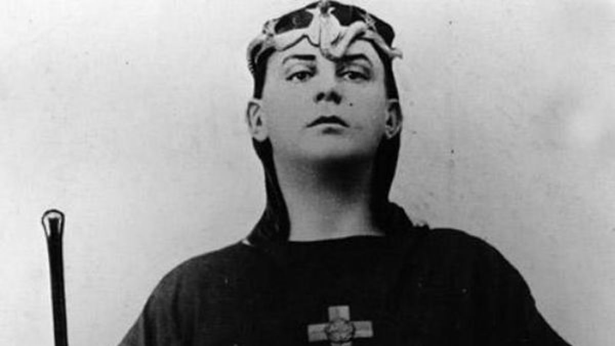 Se cumplen 136 años del nacimiento de La Bestia (Aleister Crowley)