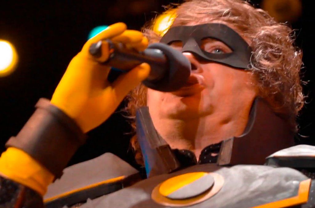 El show del rockstar Milei: En la previa estallan los memes