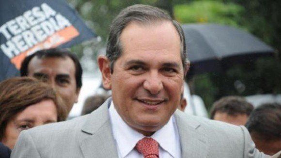 Exclusivo: La historia de Alperovich que el gobernador prohíbe (Capítulo 1)