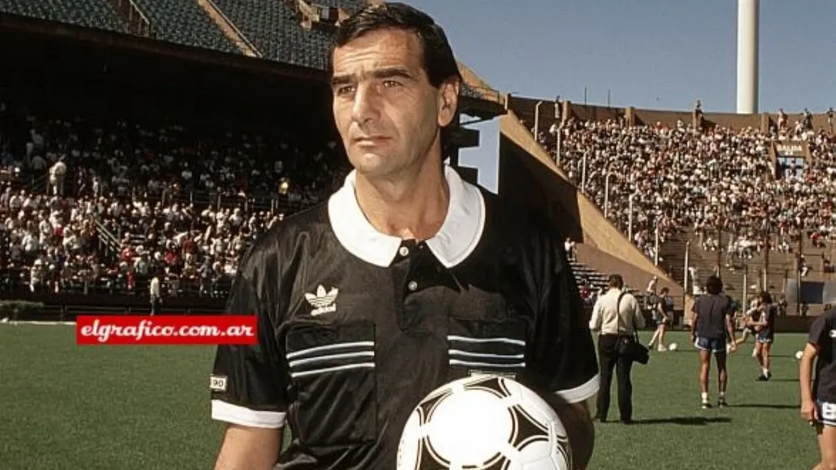 Juan Bava, el árbitro que se patinó e hizo un increíble gol