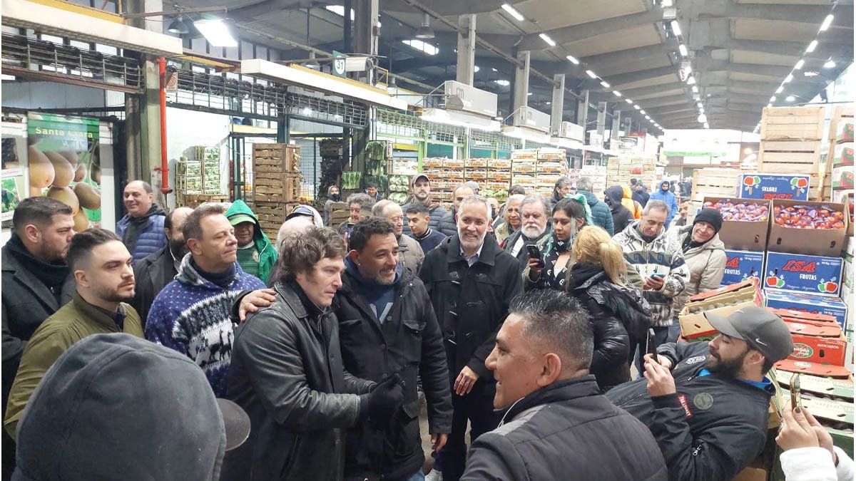 Javier Milei, listo para hachar precandidatos cordobeses