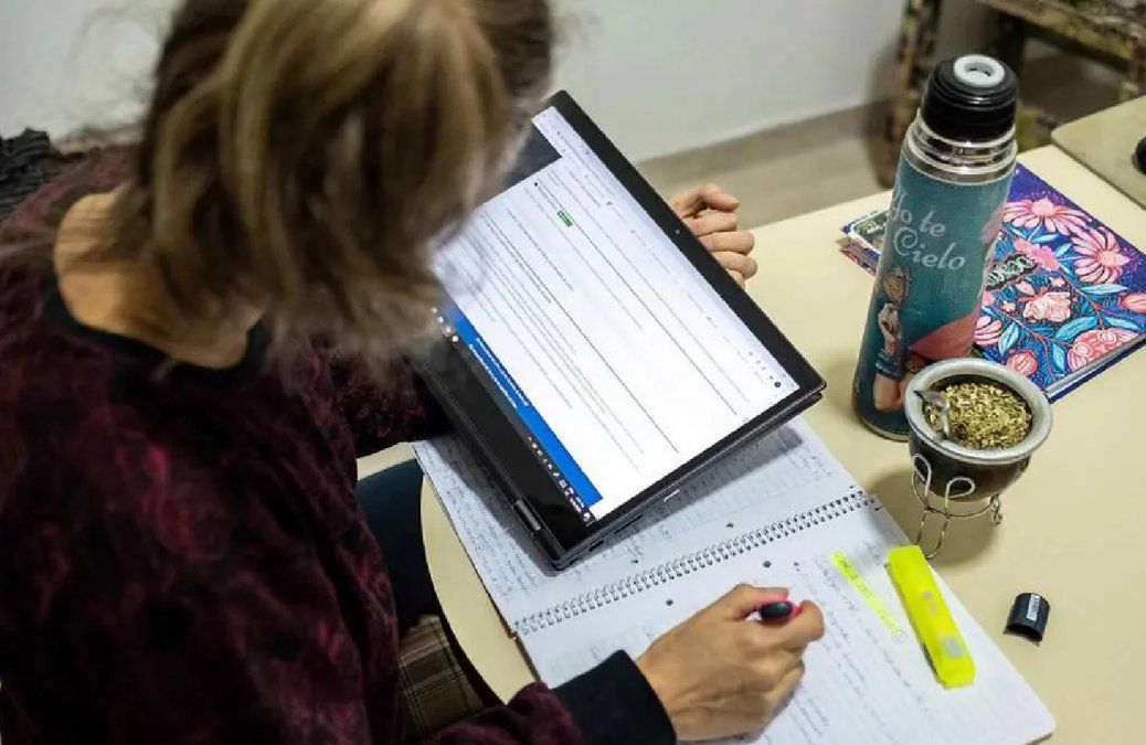 Cómo terminar la secundaria virtual y gratis sin residencia