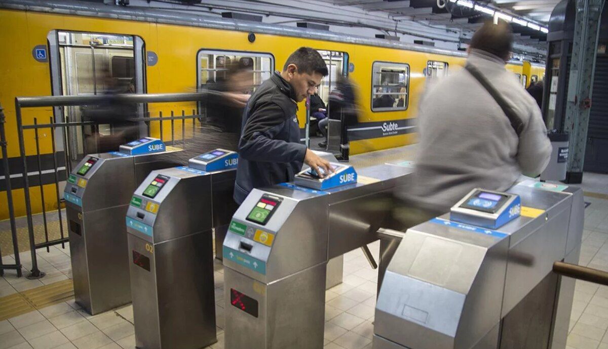 Subte D: Liberan molinetes de 8 a 10 horas