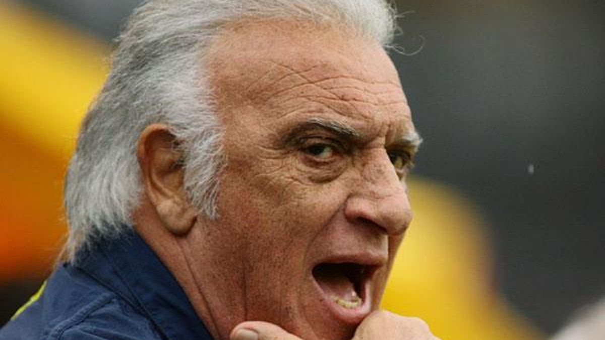 Racing oficializa el desembarco del Coco Basile