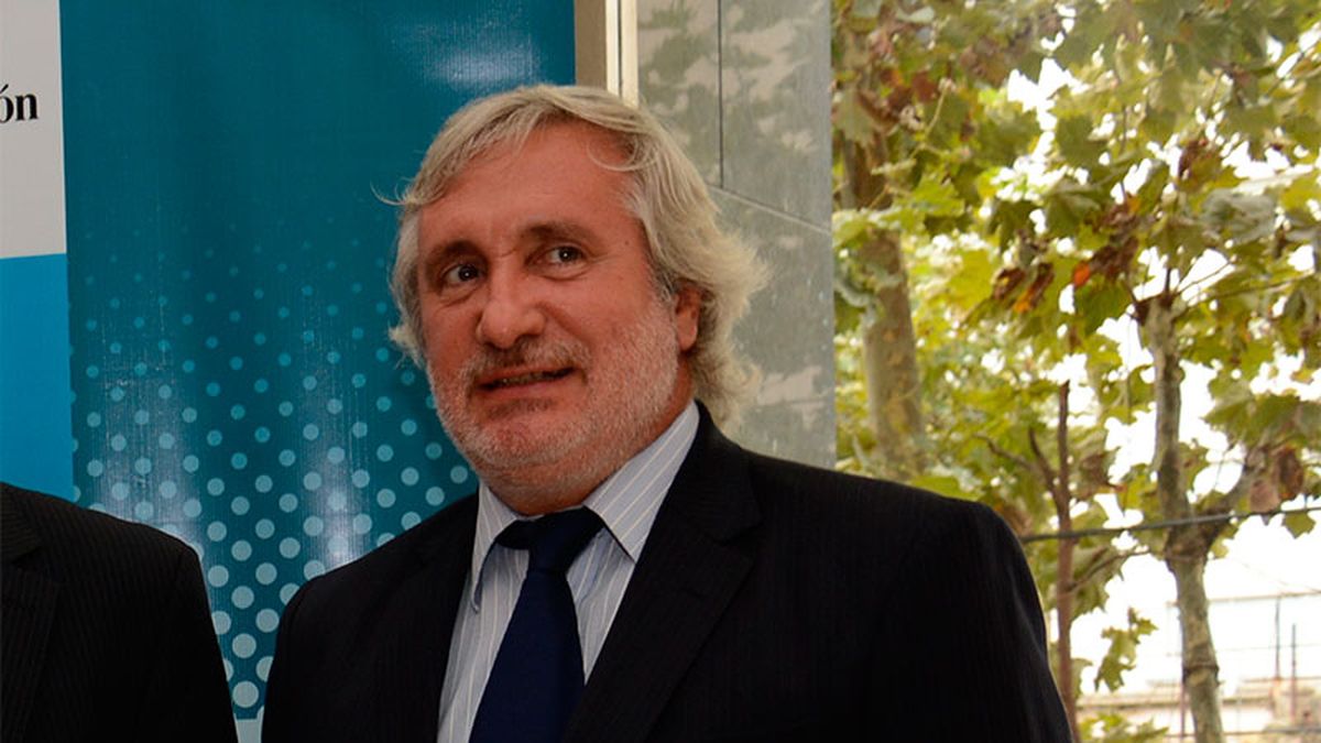 Julio Conte Grand consigue respaldo ante la nueva avanzada K