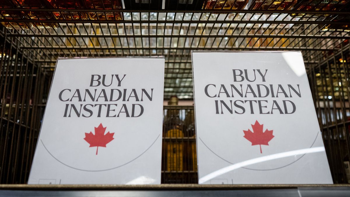 Hay una ola Buy Canadian contra Donald Trump y las empresas estadounidenses