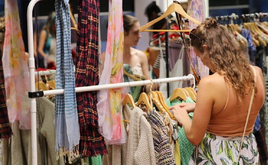 Uno por uno, los mejores locales para comprar ropa barata en Avellaneda