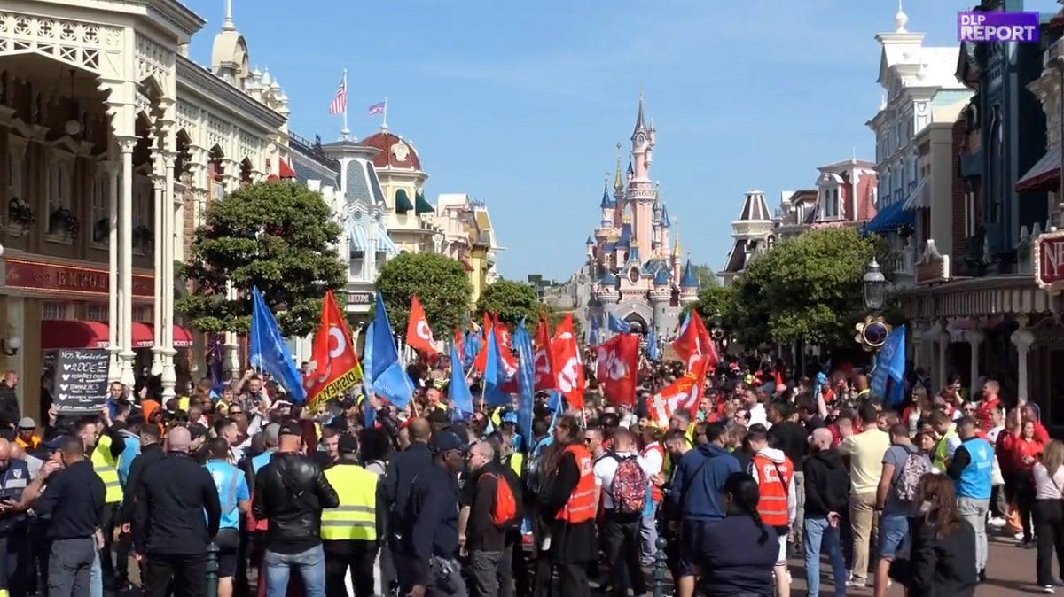 Protestas llegan a Disneyland París: Huelga colapsa el parque