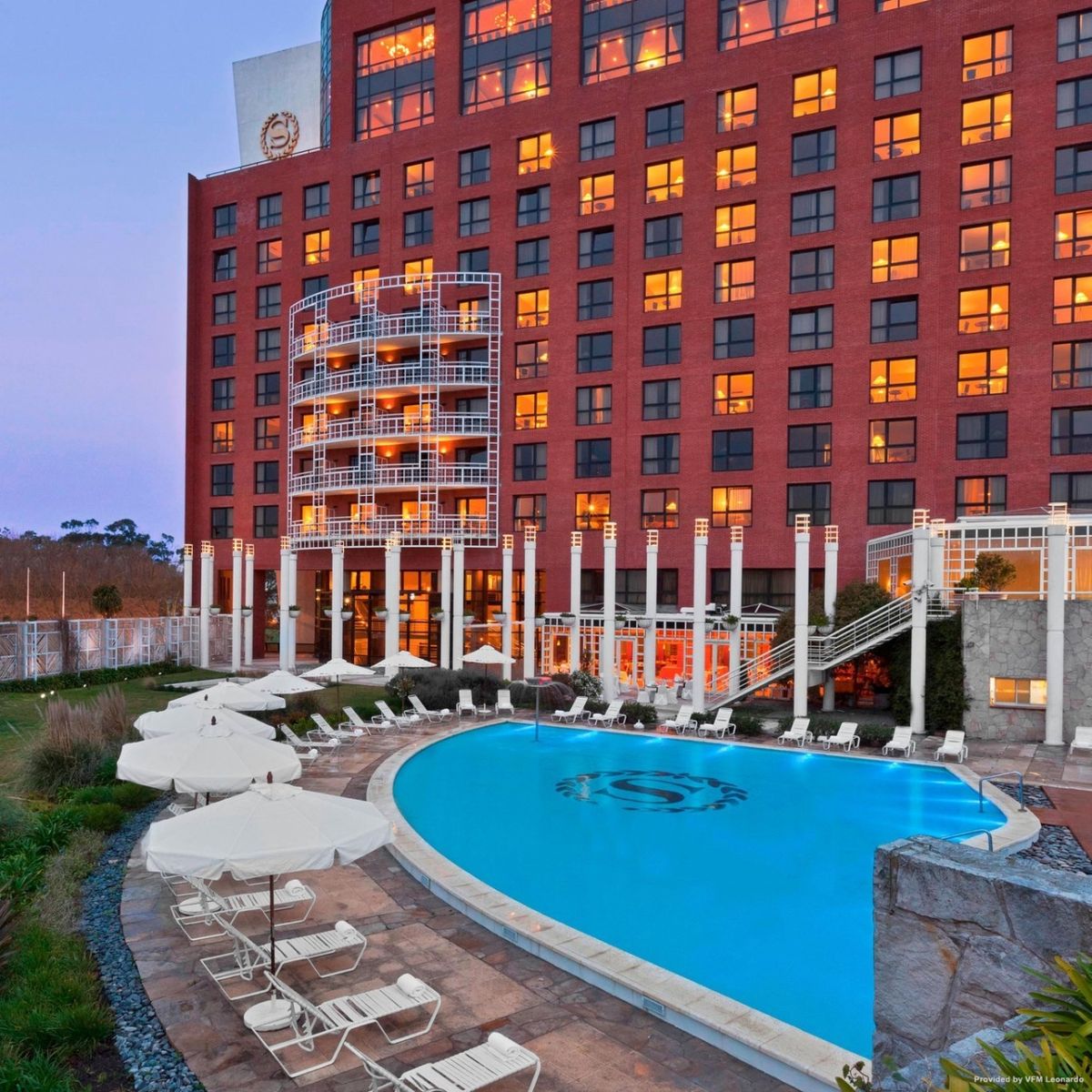 Fragatas en Mar del Plata: Hoteles y 5 lugares dónde comer